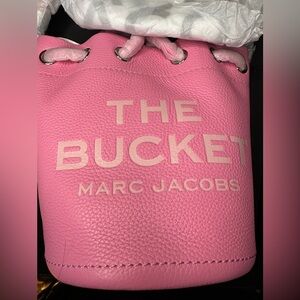 Marc Jacobs | Bags | Marc Jacobs The Leather Bucket Bag | Poshmark